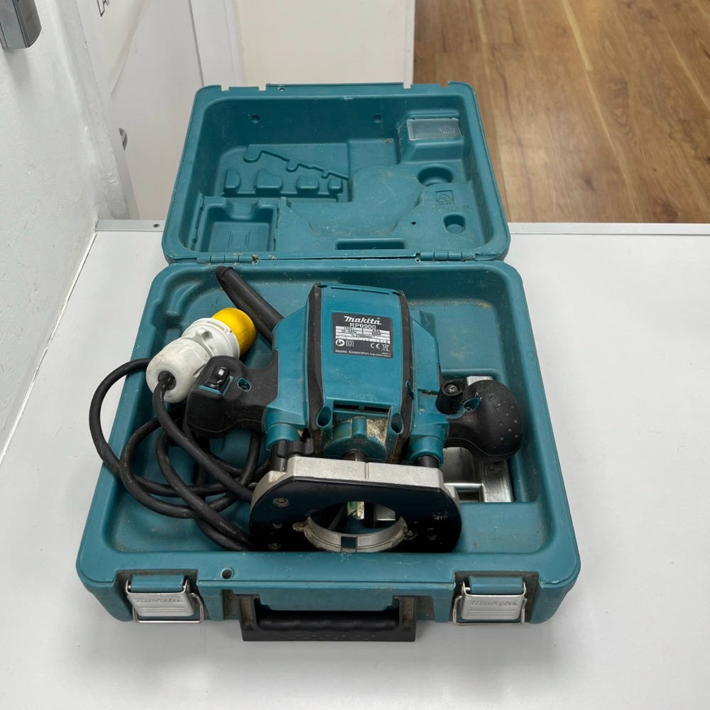 Pre-owned Makita rp0900 110V Router - Own4Less